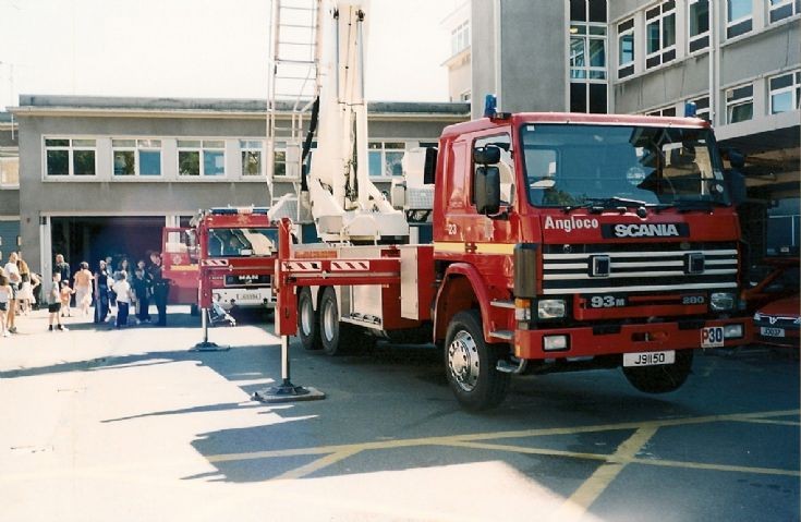Fire Engines Photos - States of Jersey Fire Service Scania ALP
