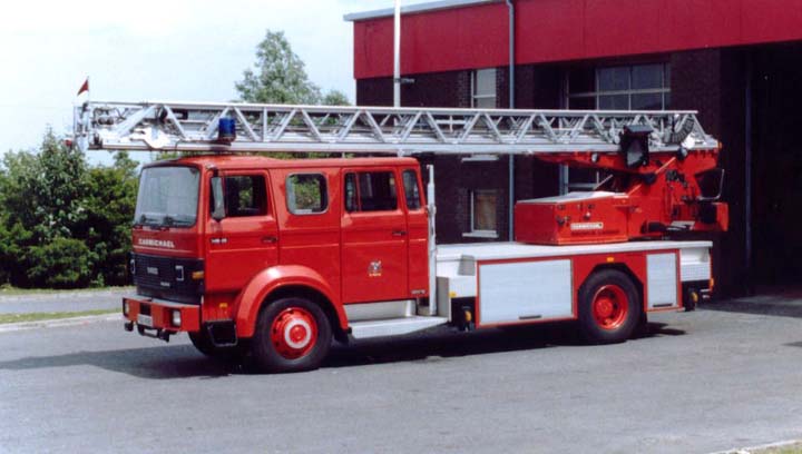 Fire Engines Photos - Iveco Magirus Turntable ladder Springfield Belfast