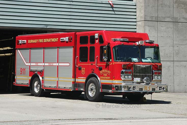 Fire Engines Photos - Spartan Heavy Rescue Burnaby Fire department.