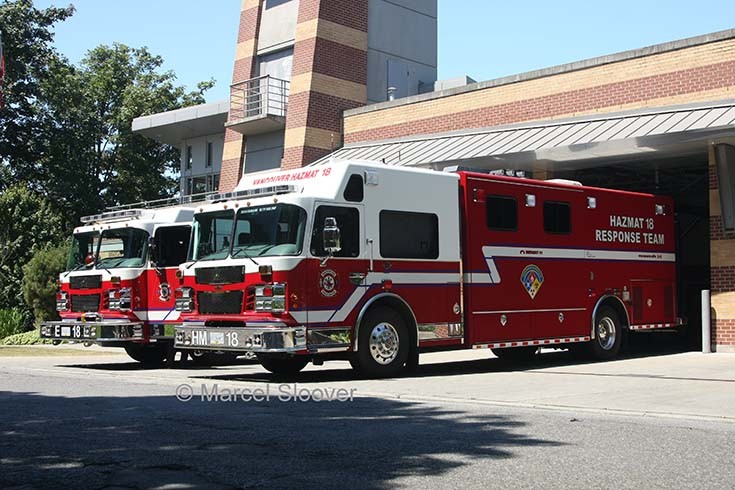 Fire Engines Photos - Engine 18 and Hazmat 18 Vancouver FD