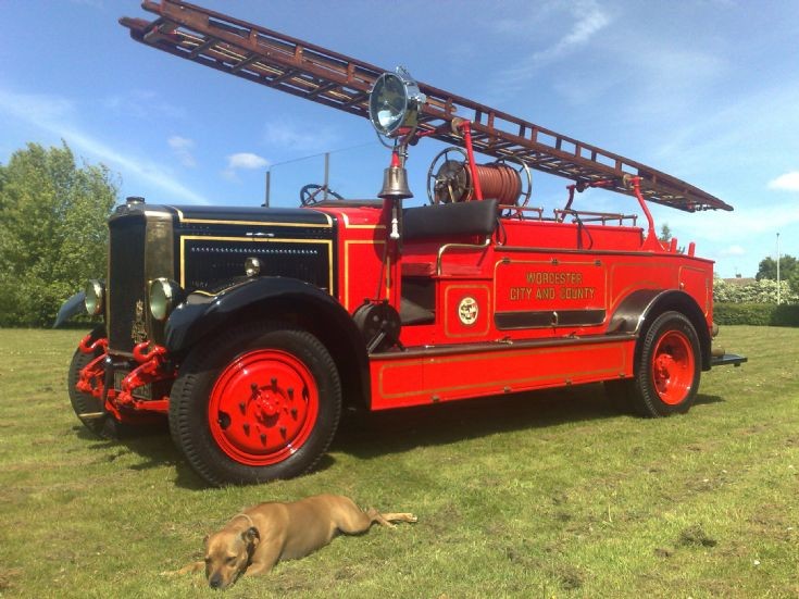 Fire Engines Photos - 1932 Leyland Cub FK 1