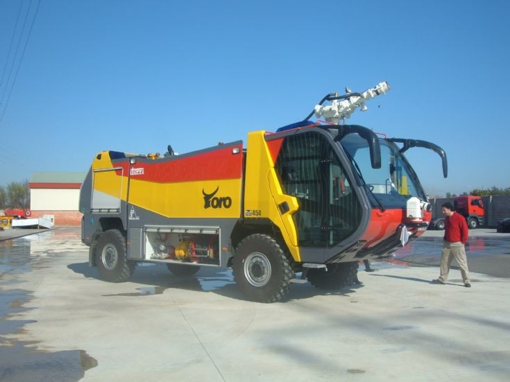 Fire Engines Photos - A visit ti Iturri