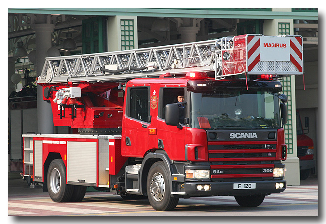 Fire Engines Photos - Scania Magirus TL Hong Kong Fire Department