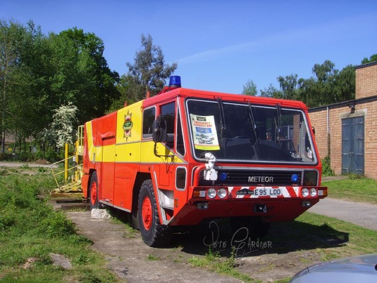 Fire Engines Photos - Meteor E95 LDD at Brooklands