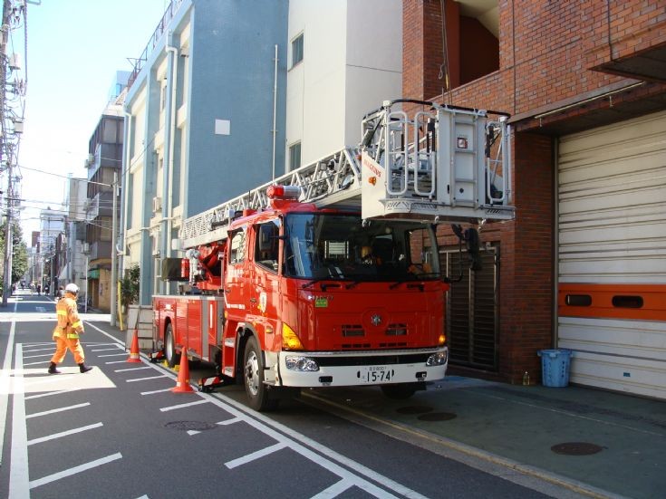 Fire Engines Photos - TL Hino-Magirus Ueno FS Tokyo FD Japan