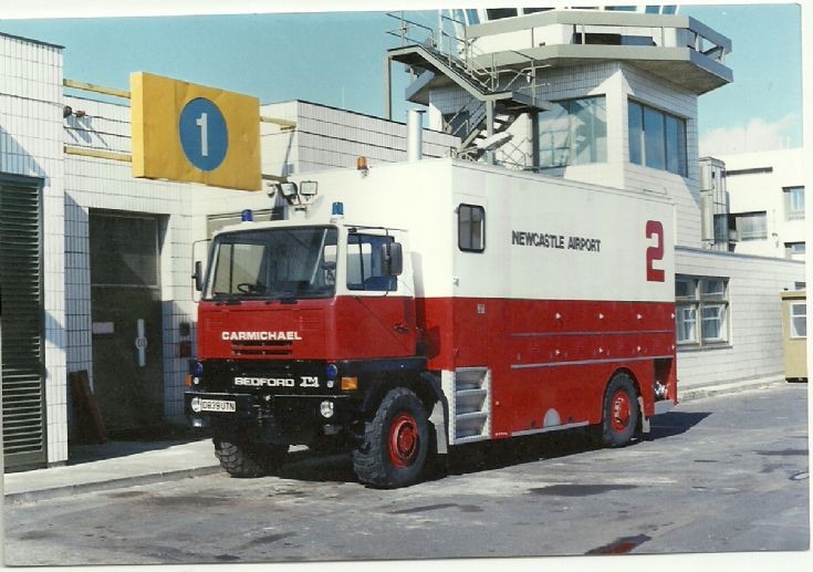 Fire Engines Photos - Bedford TM Hoselayer Newcastle Airport