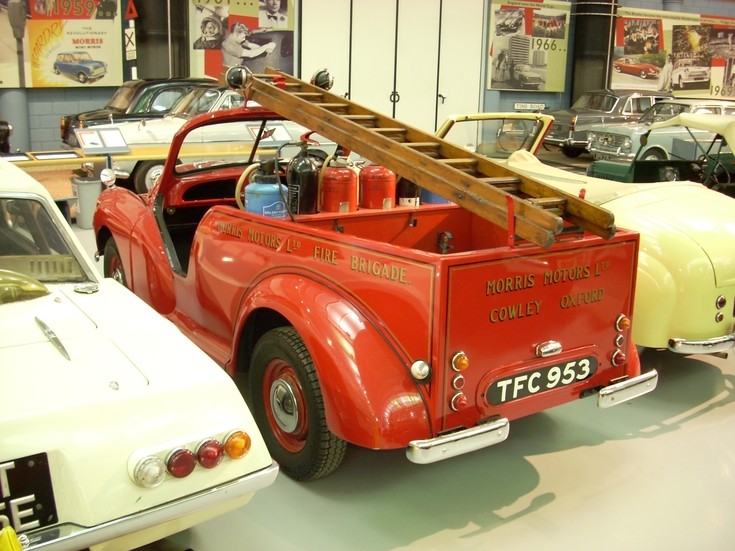 Morris Minor rear view