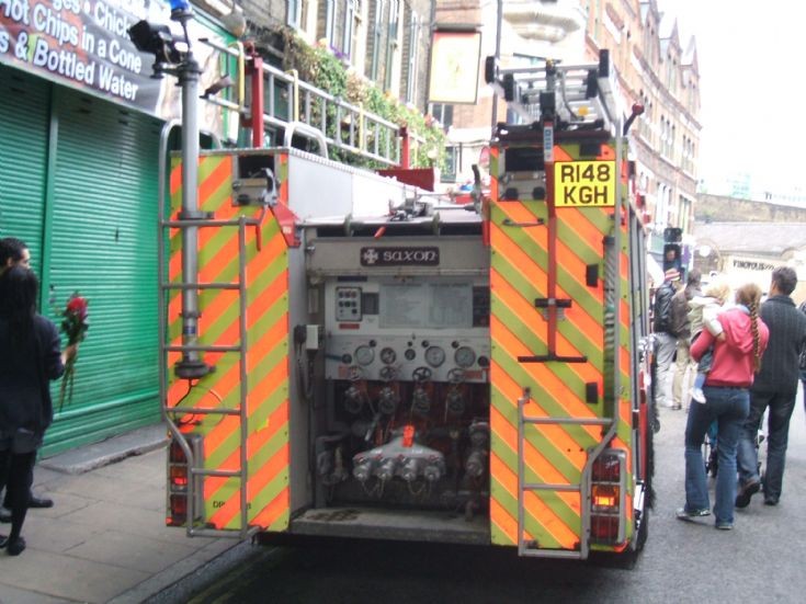 Fire Engines Photos - R148KGH LFB Volvo Rear View