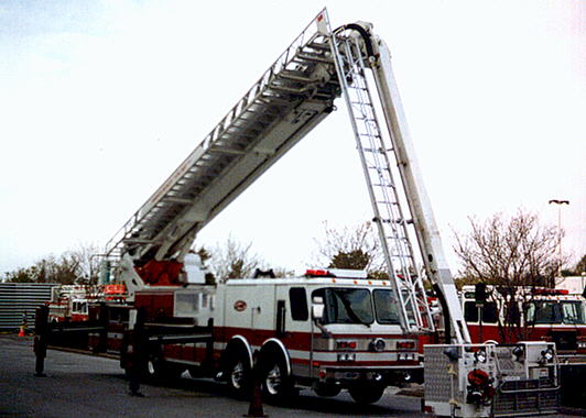 E-One Bronto Skylift Florida Fire Show