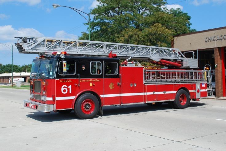 Fire Engines Photos - Chicago, IL T61