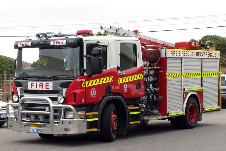 Fire Engines Photos - Western Australia - Geraldton Heavy Rescue
