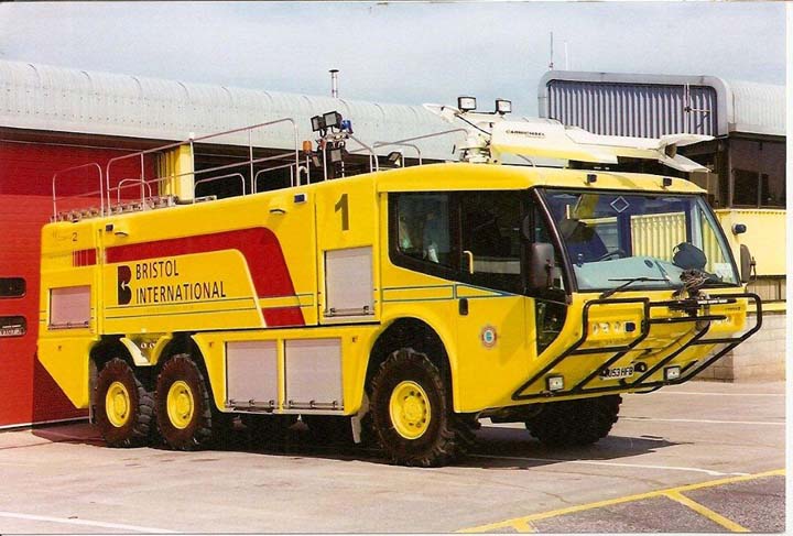 Fire Engines Photos - Bristol Airport Fire 1 Carmichael Cobra 2