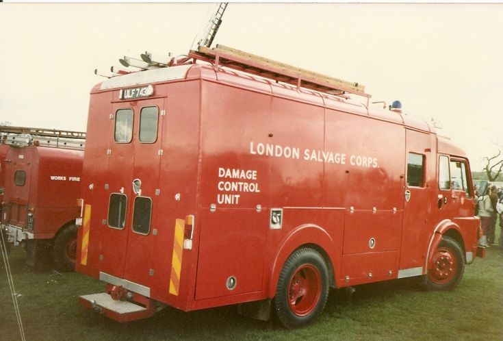 Dodge K850/HCB-Angus DCU London Salvage Corps