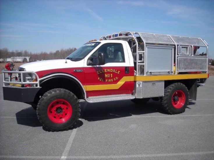 Fire Engines Photos - 75-0 Ellendale, DE