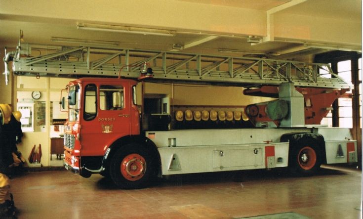 Fire Engines Photos - AEC Turntable Ladder Weymouth. 1990.