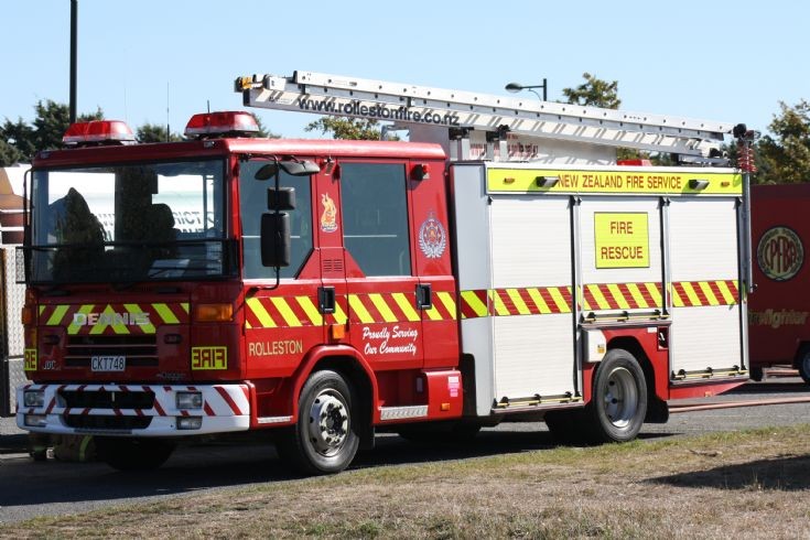 Fire Engines Photos - New Zealand Dennis CKT748