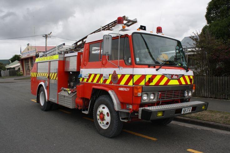 New Zealand Hino - NB374