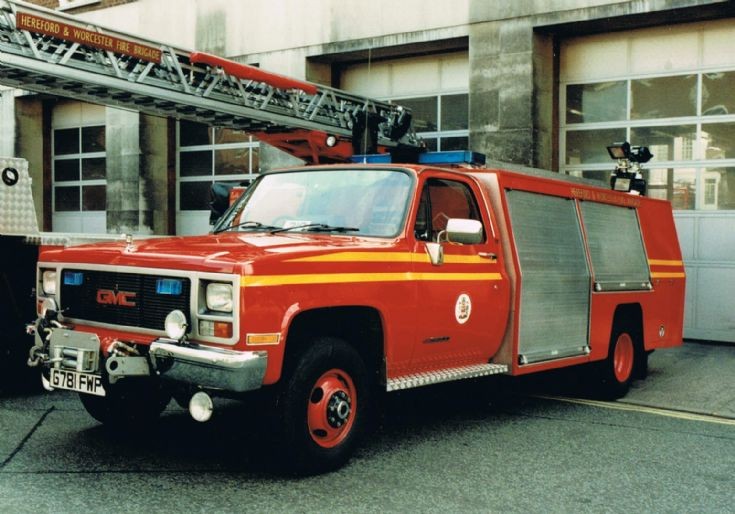 Fire Engines Photos - Worcester's new GMC E.T July 1990