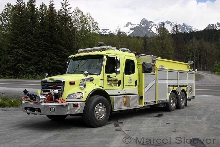 Bear Creek Fire Rescue pumper 118 Freightliner