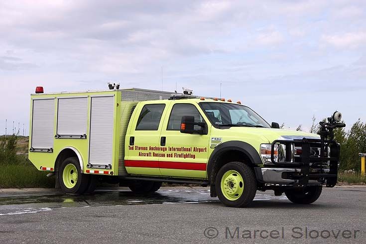 Fire Engines Photos - Ford RIV-2 Anchorage Airport