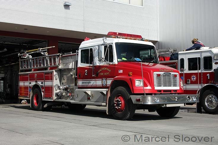 Fire Engines Photos - Pierce pump Engine 2 Anchorage Fire department
