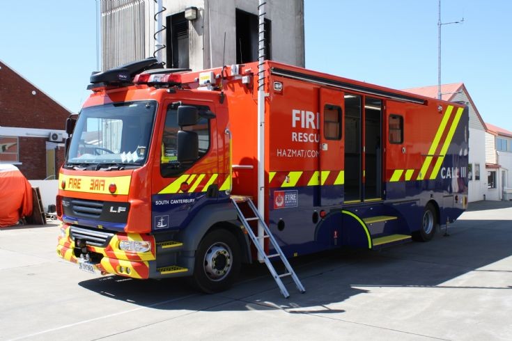 Fire Engines Photos - New Zealand DAF LF