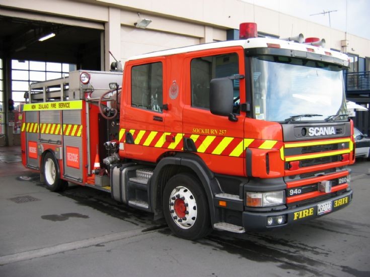Fire Engines Photos - New Zealand Scania WR2723