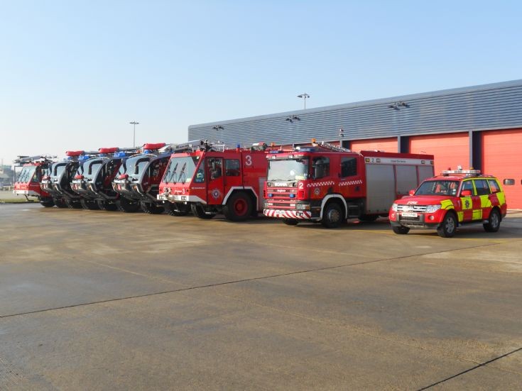 Fire Engines Photos - Gatwick line up