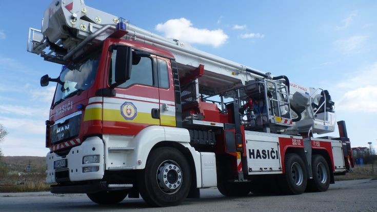 Fire Engines Photos - MAN TGS 26.440 BB/4200 - Bronto Skylift F44 RLX