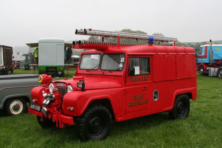 Fire Engines Photos - Austin Gipsy fire engine