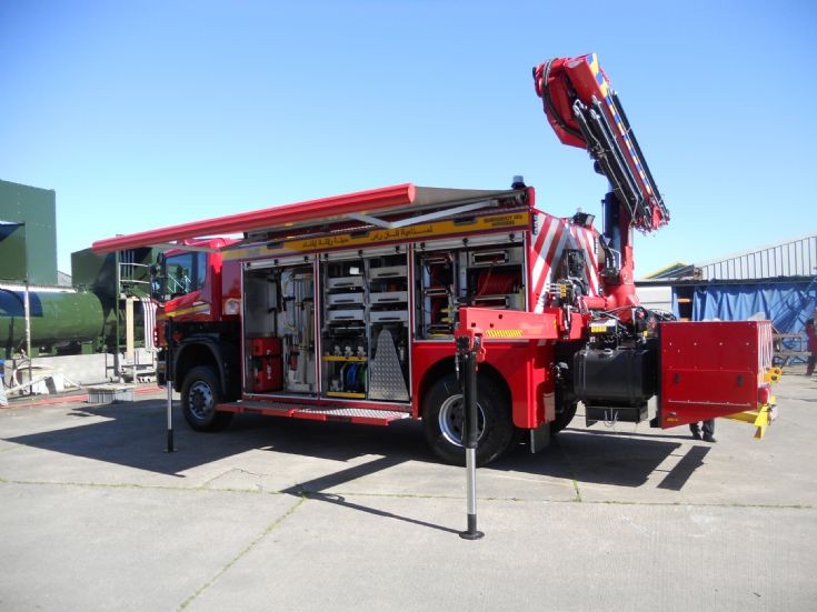 Fire Engines Photos - Photo of Qatar Petroleum ET Scania