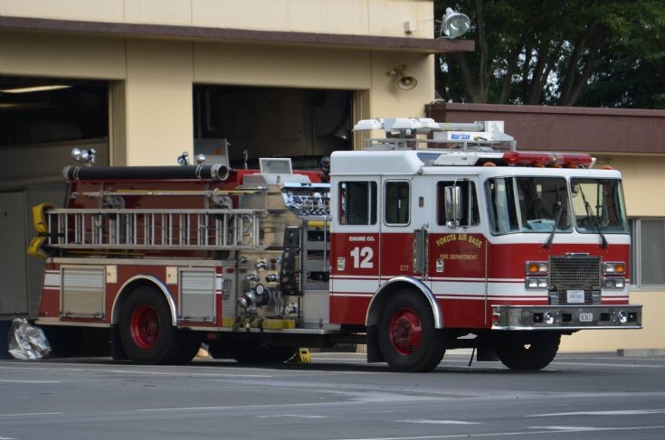 Fire Engines Photos - USAF KME P22 Pumper E12