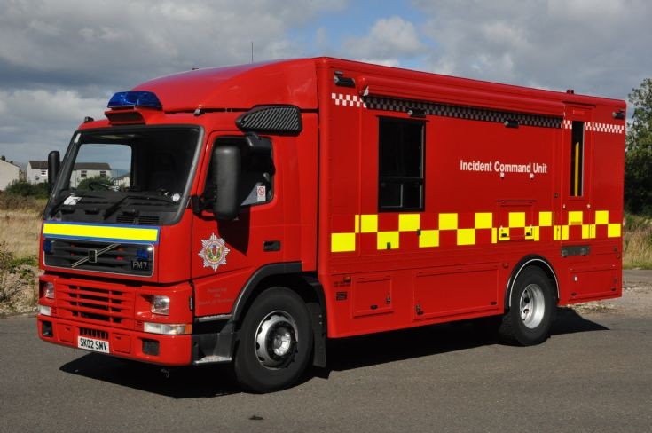 Fire Engines Photos - New Incident Command Unit for Central Scotland FRS