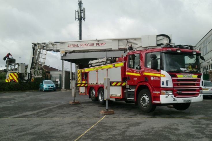 Fire Engines Photos - station 4,patchways ARP Scania
