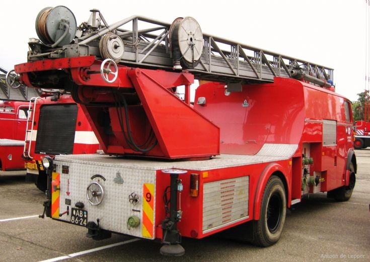 Fire Engines Photos - 1968 DAF, ex Esso. AB-86-24, image 2.