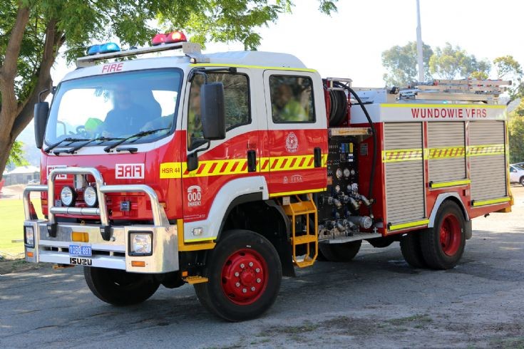 Fire Engines Photos - Wundowie, Western Australia