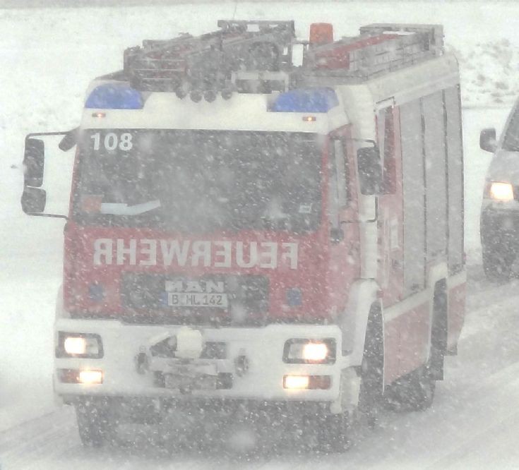 Fire Engines Photos - MAN Rosenbauer Rescue-Pumper - Berlin Airport