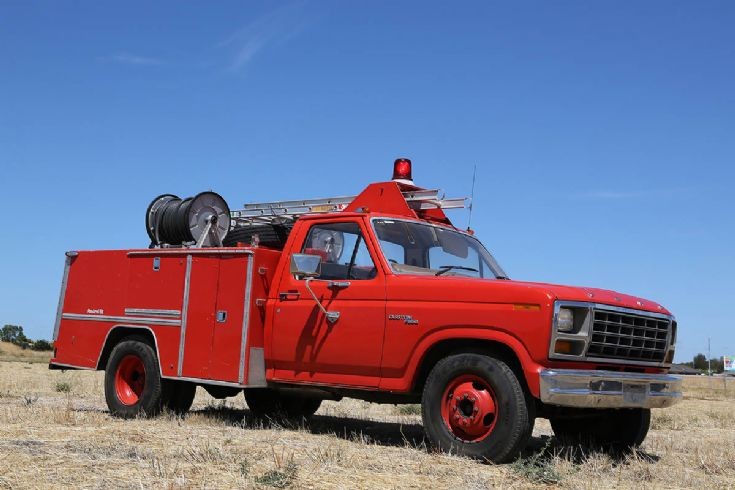 Fire Engines Photos - NRG Queensland Australia Ford