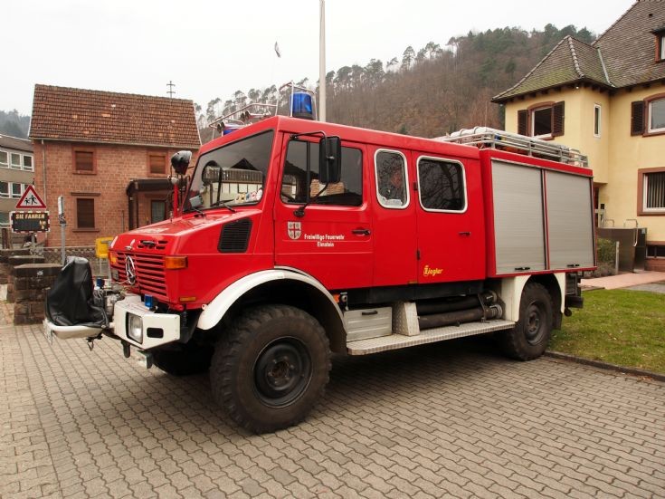 Fire Engines Photos - Mercedes Benz Unimog 1300L