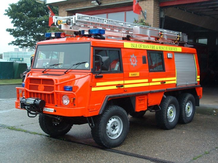 Fire Engines Photos - Isle of Man Pinzgauer Angloco