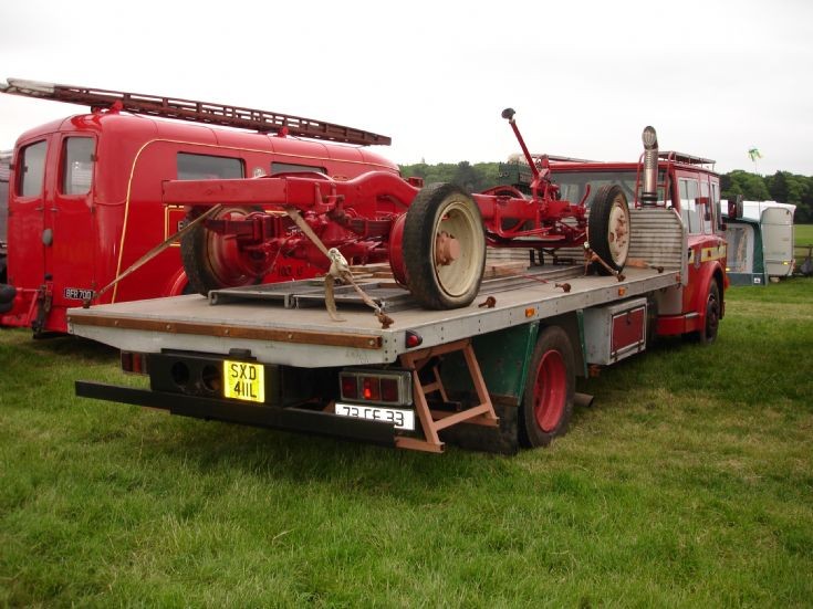 Fire Engines Photos - SXD 411L ERF back
