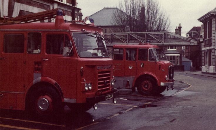 Dennis Pump and AEC TL MHM457L