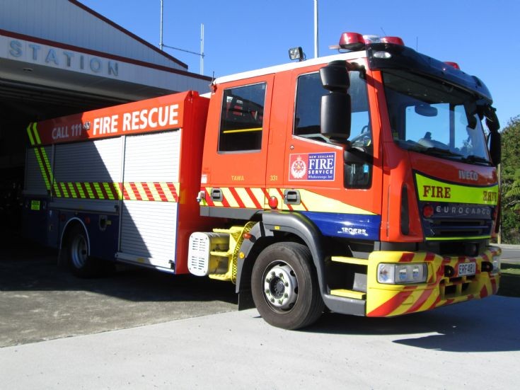 Fire Engines Photos - New Zealand Iveco ML120EC25 ERF481