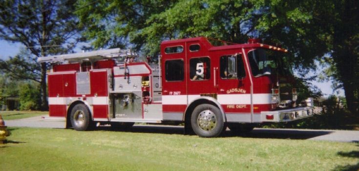Fire Engines Photos - Gadsden Engine 5 E-One