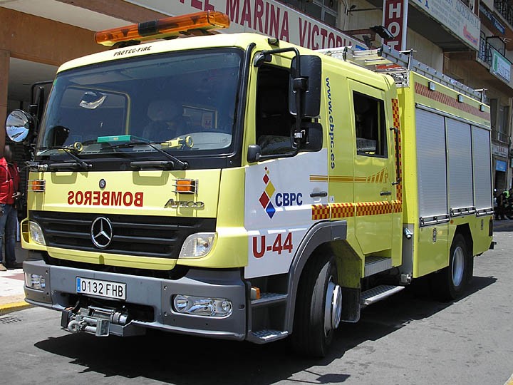 Spain - Cadiz Province Fire Service Mercedes Atego