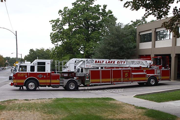 Fire Engines Photos - Tiller truck 5 Salt Lake City Fire dept