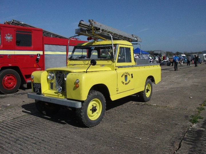 WSFB Land Rover 3991PX