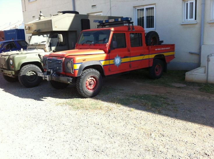 Fire Engines Photos - Land rover tender DFS Cyprus