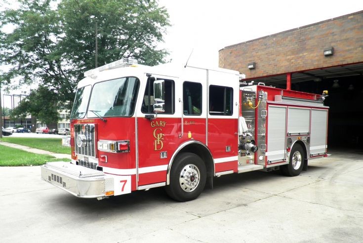 Fire Engines Photos - Gary, Indiana Sutphen Engine 7