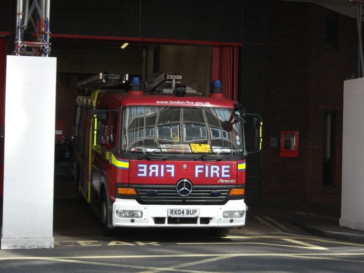 LFB A24 Mercedes Pump RX04BUP